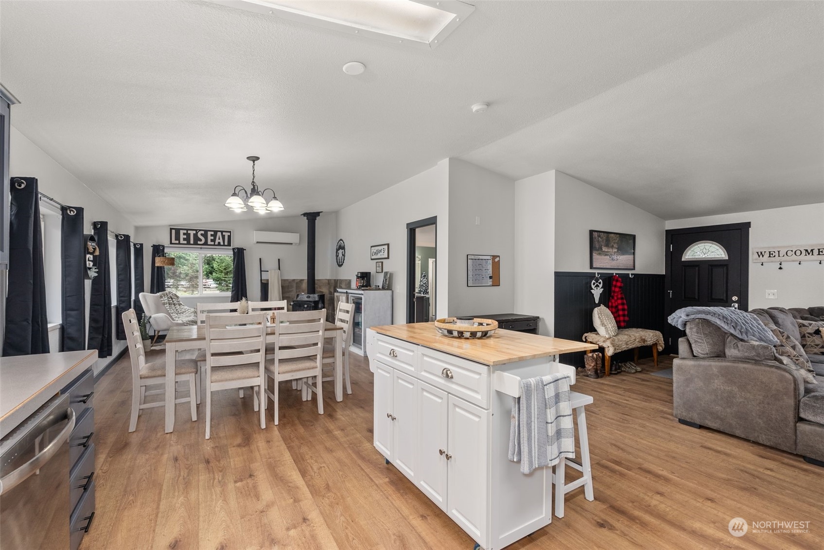 888 Logan Hill Road Chehalis | Windermere Professional Partners