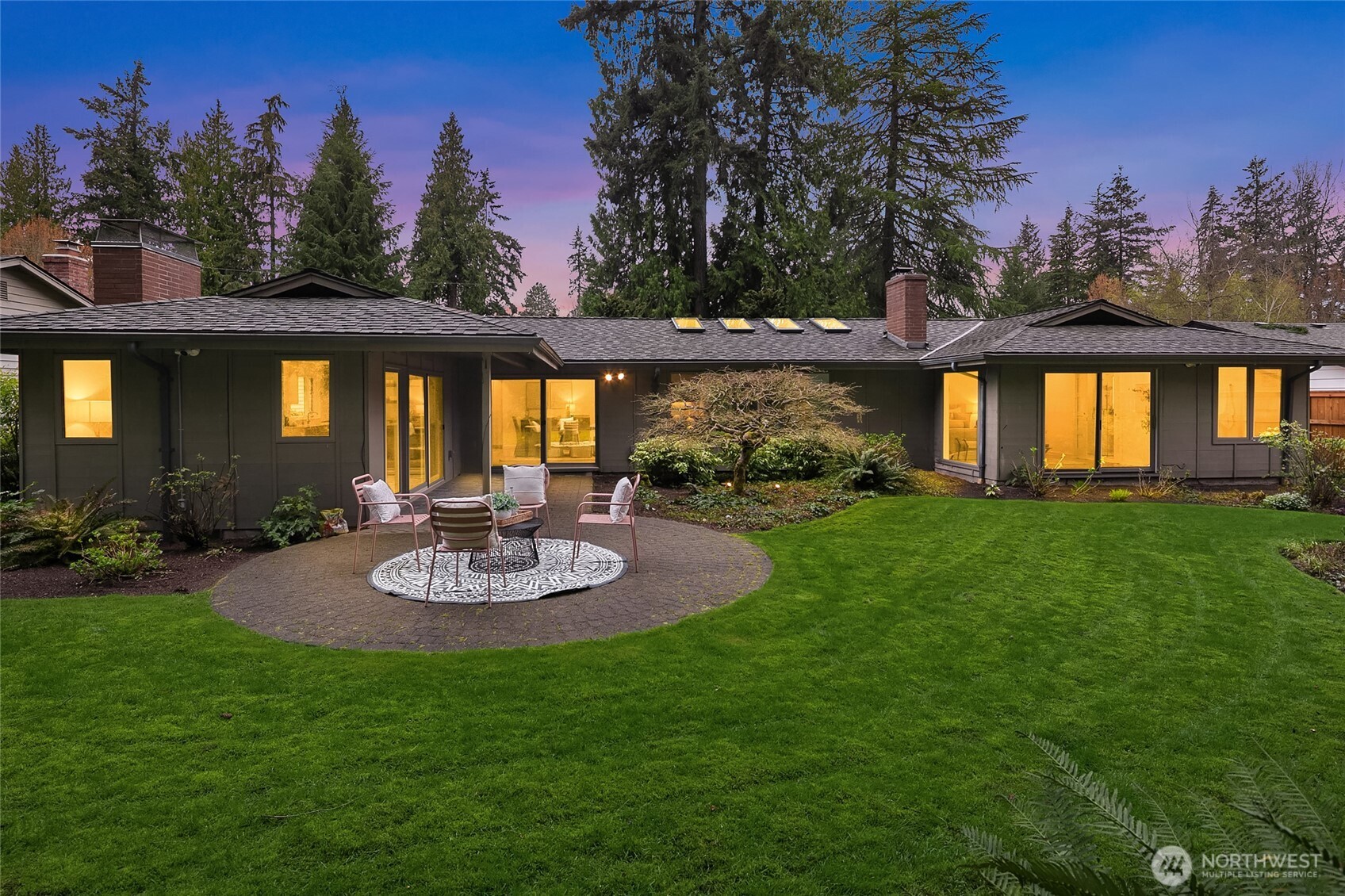 8641 SE 63rd Street Mercer Island | Windermere Professional Partners