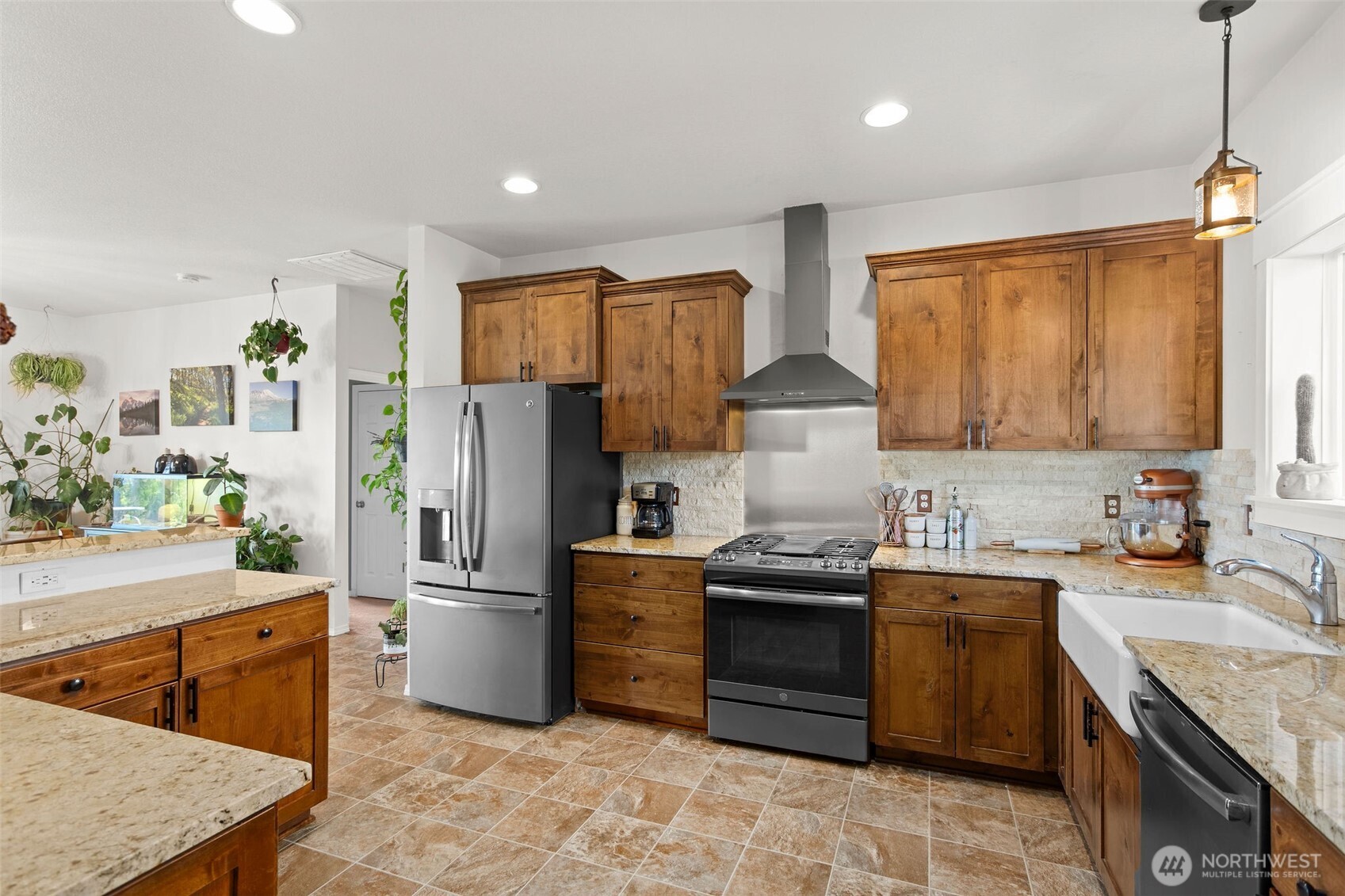 233 Powder Hill Drive Kalama | Windermere Professional Partners