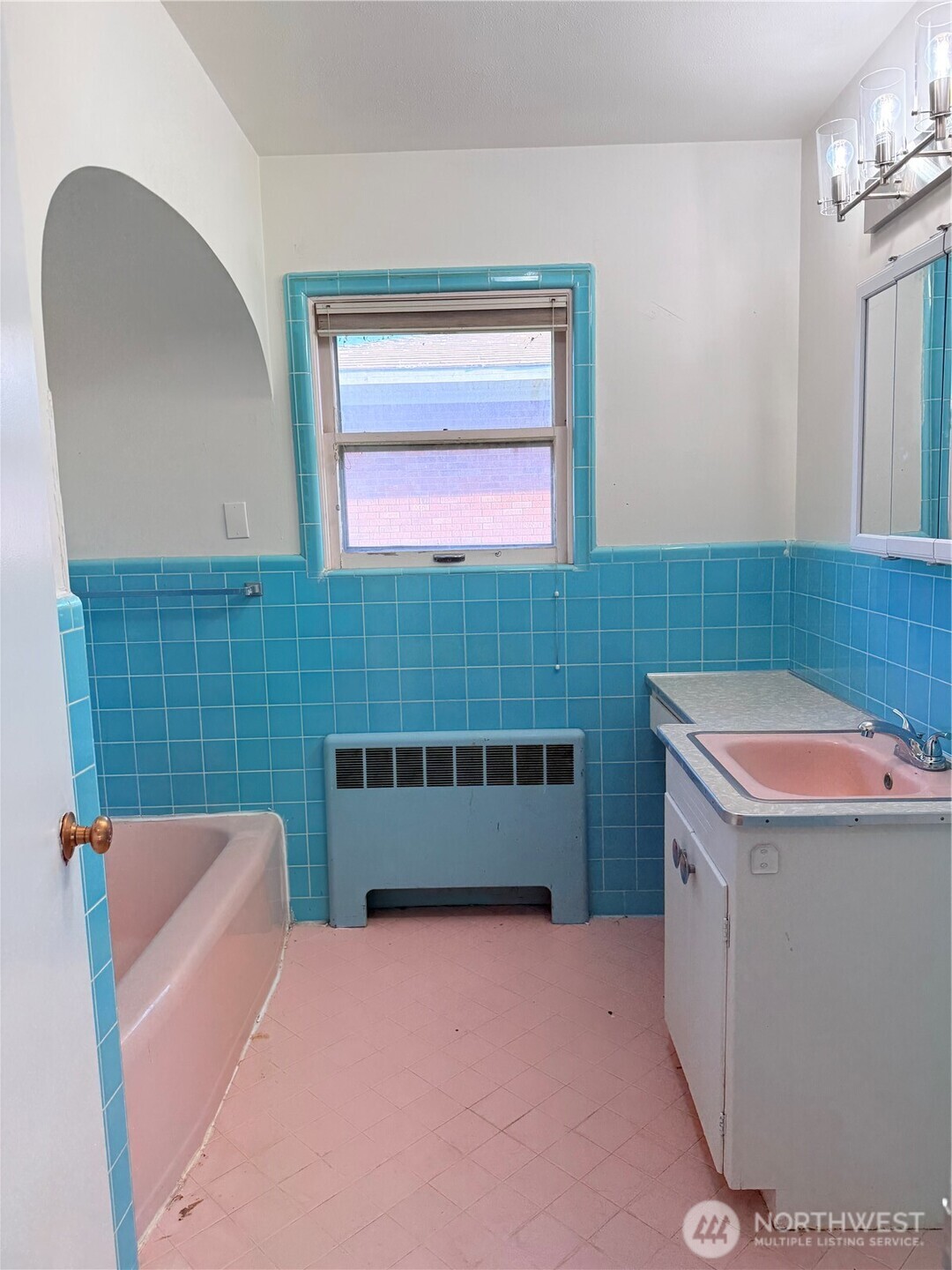 702 E 2nd Avenue Odessa | Windermere Professional Partners