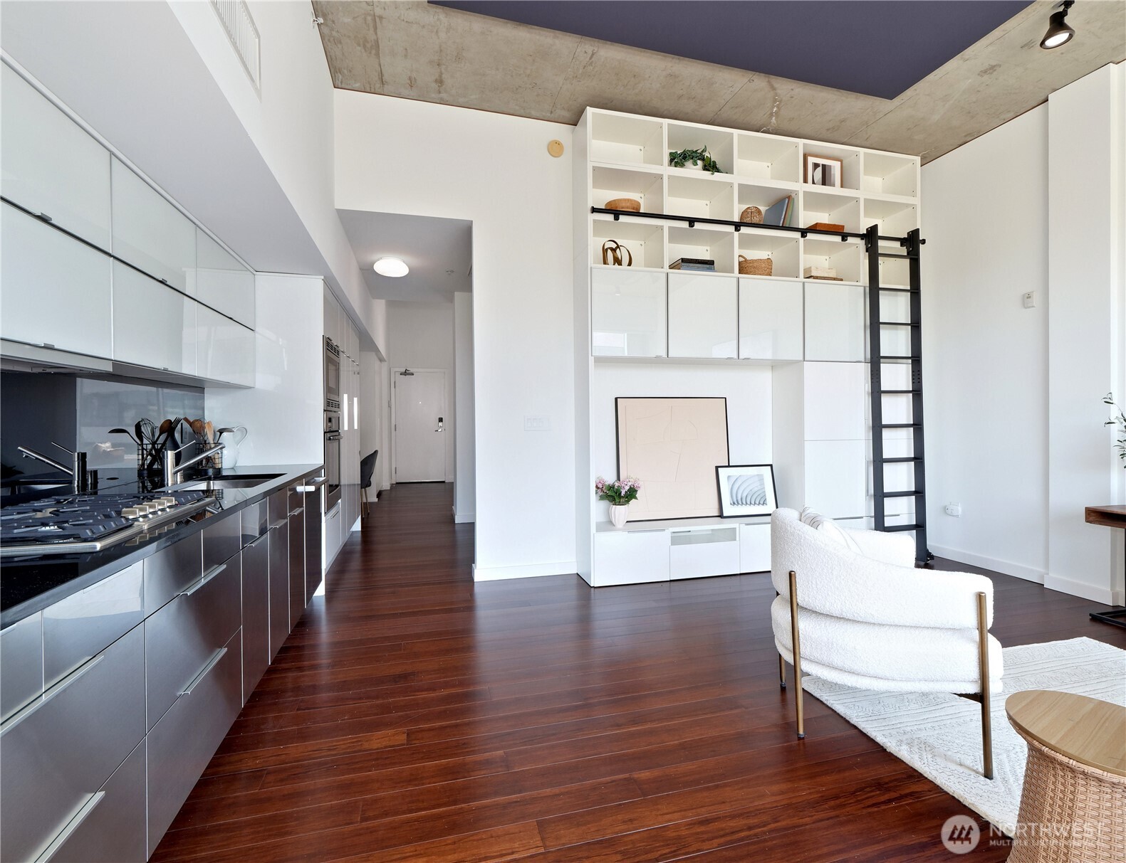 501 Roy Street #M346 Seattle | Windermere Professional Partners