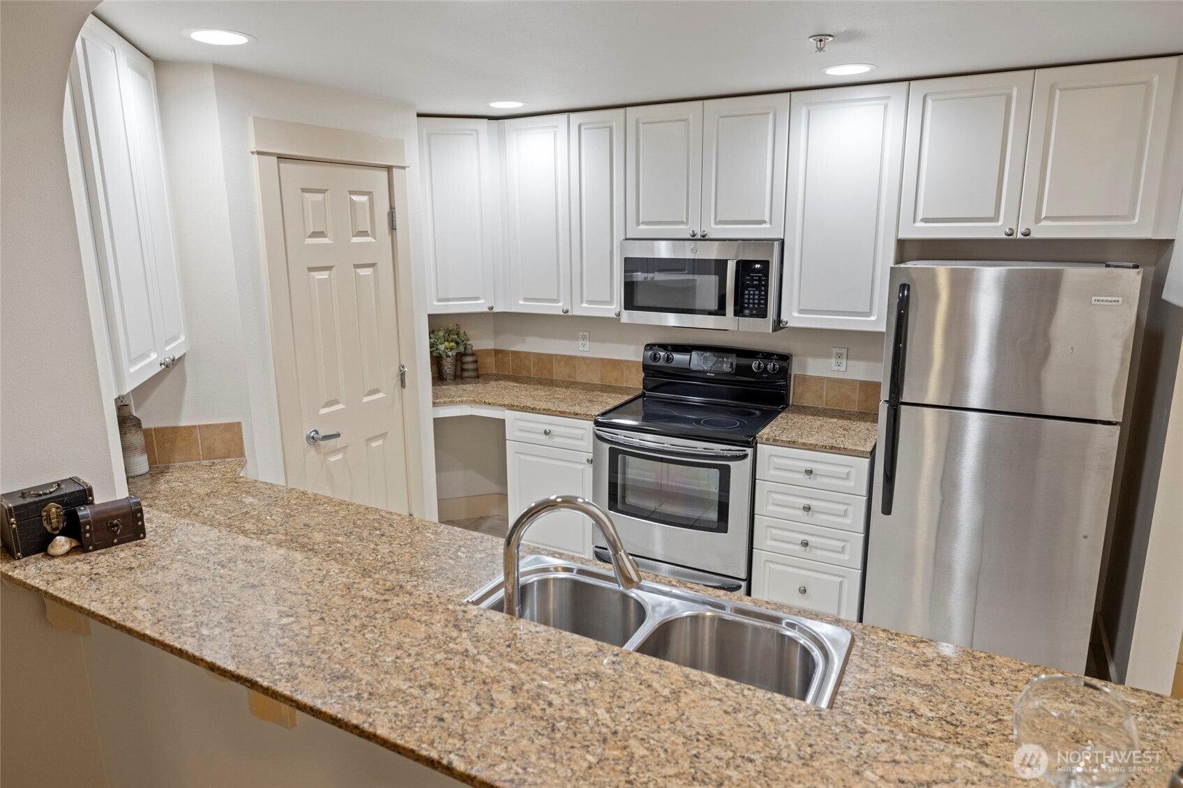 1419 Digby #207 Mount Vernon | Windermere Professional Partners